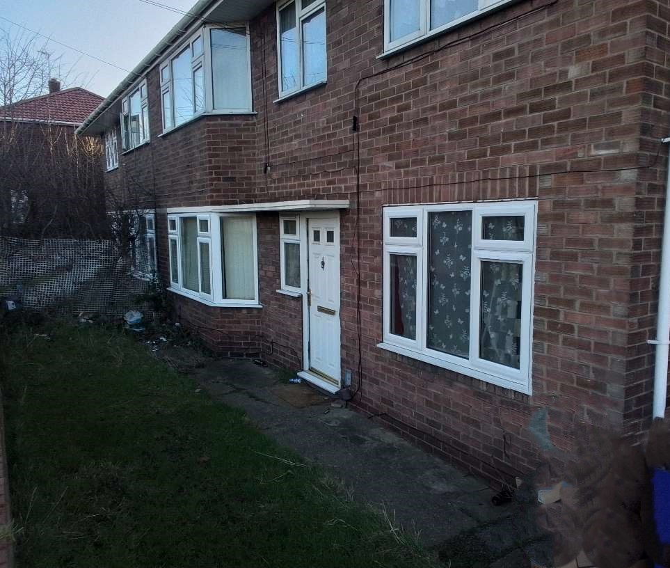 St Leger | Property Details