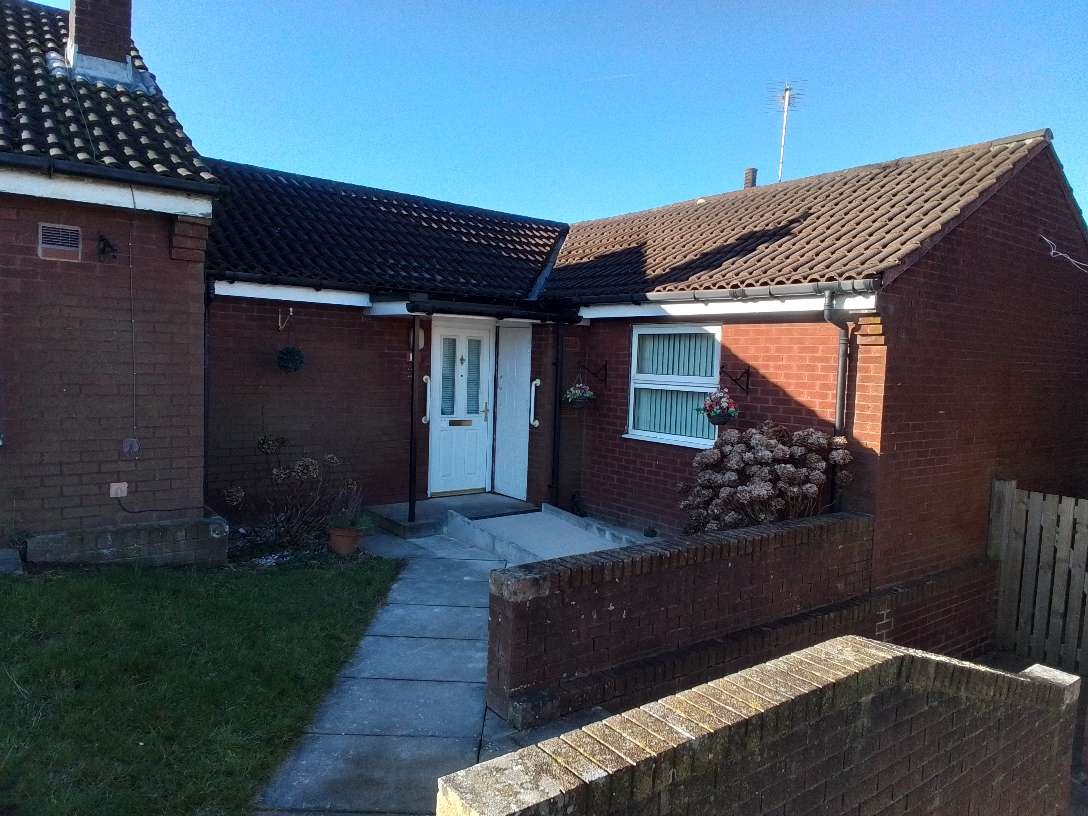 St Leger | Property Details