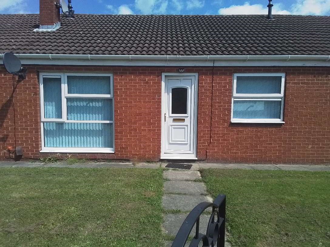 St Leger | Property Details