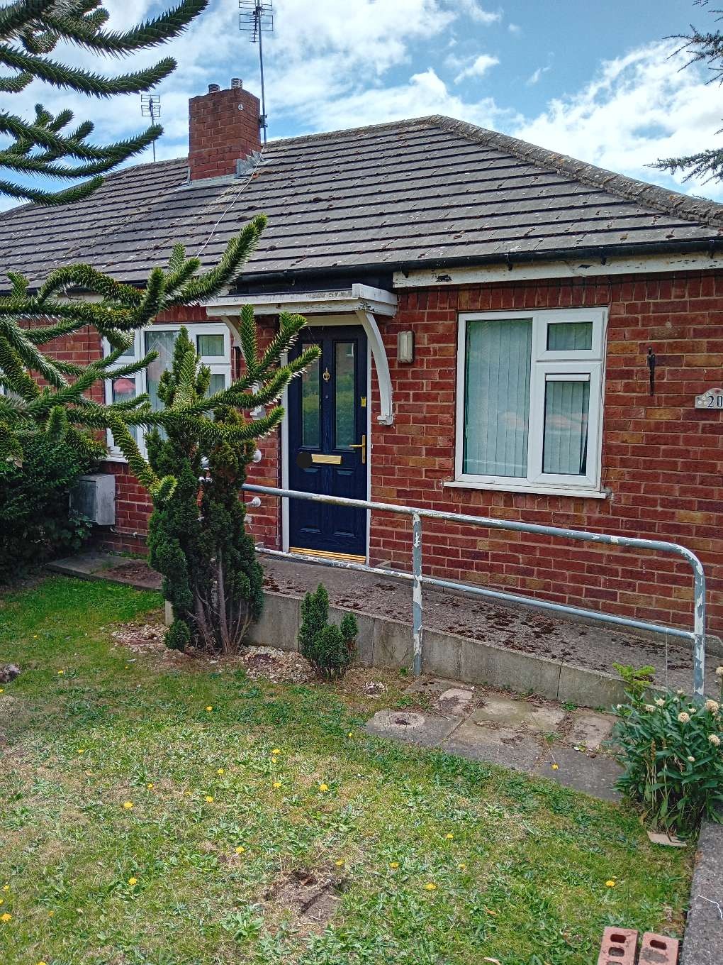 St Leger | Property Details