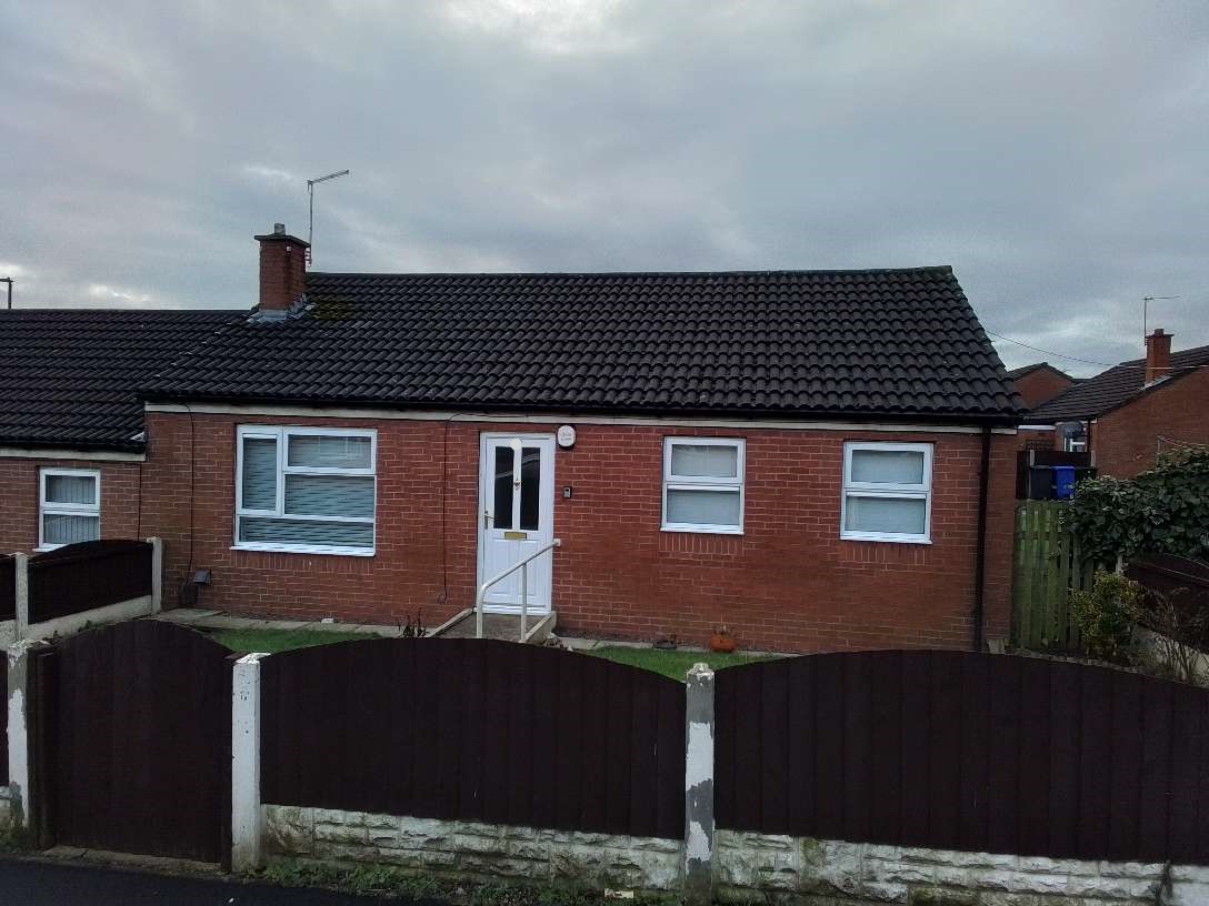 St Leger | Property Details