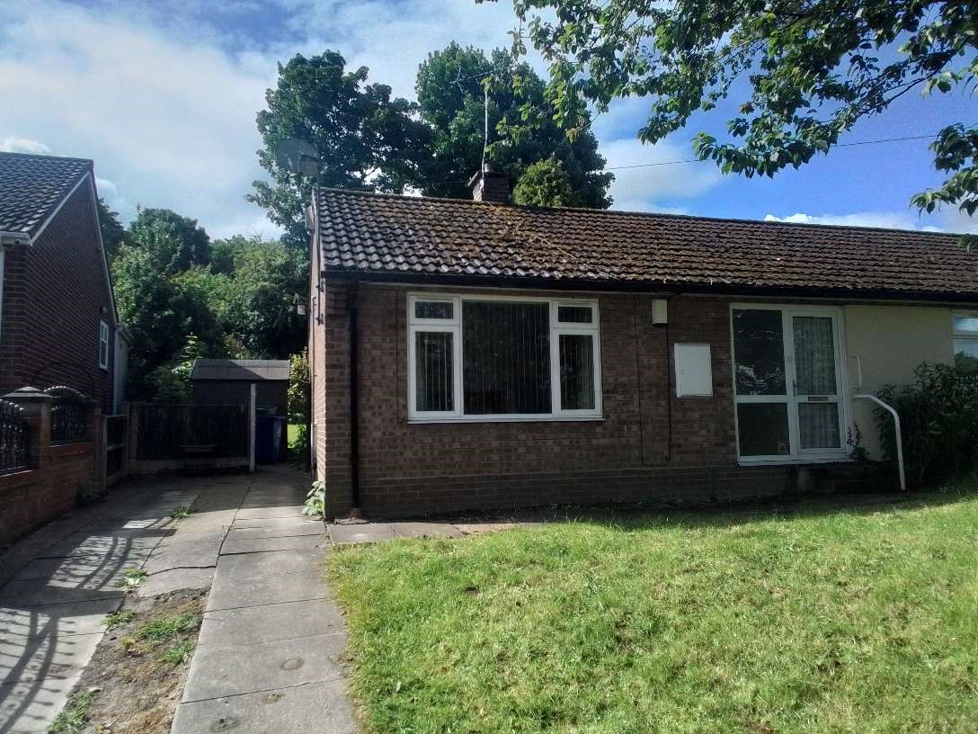 St Leger | Property Details