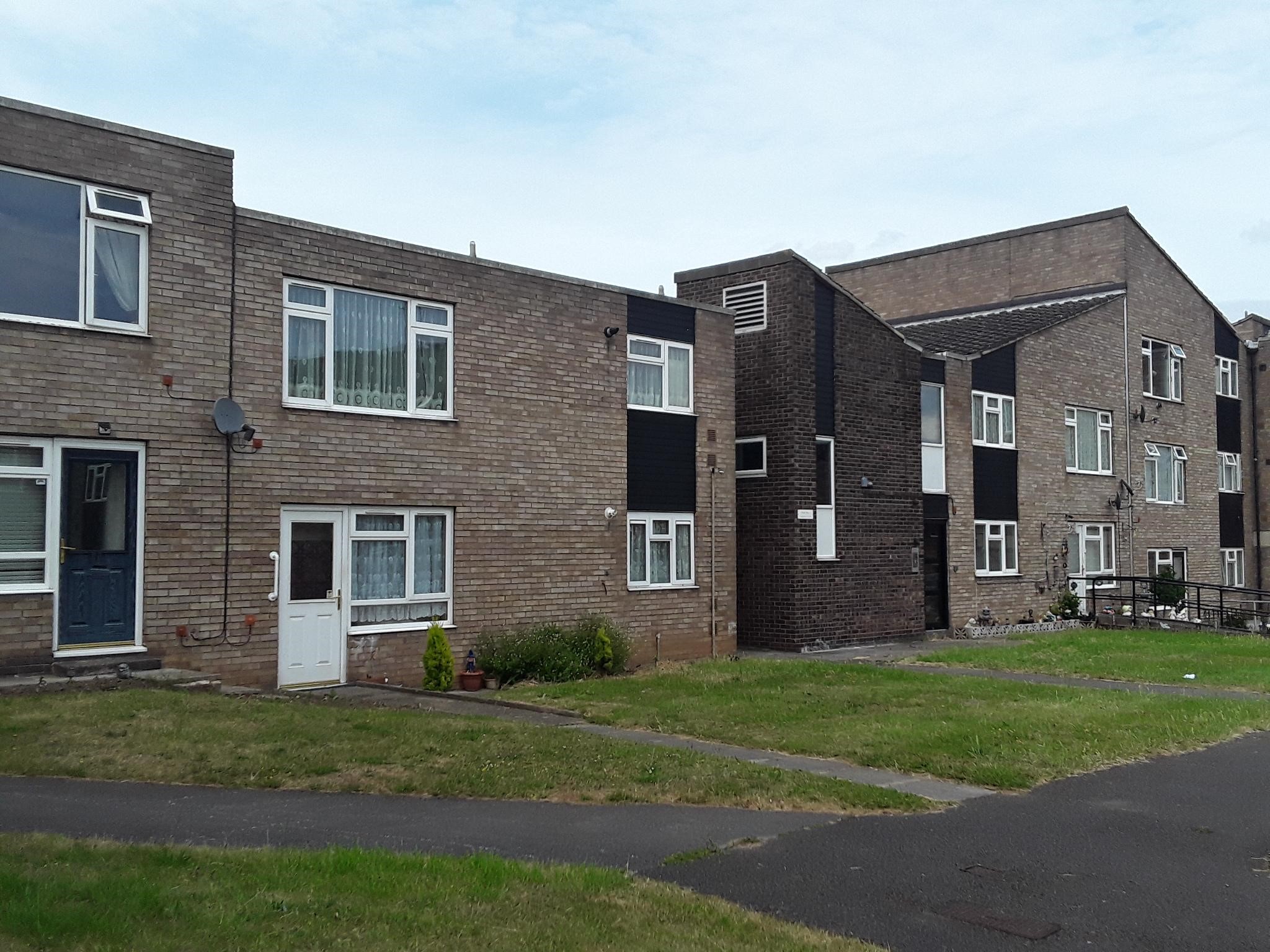 St Leger | Property Details